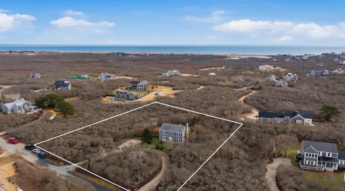 31 Flintlock Road, Nantucket MA | Congdon & Coleman Real Estate